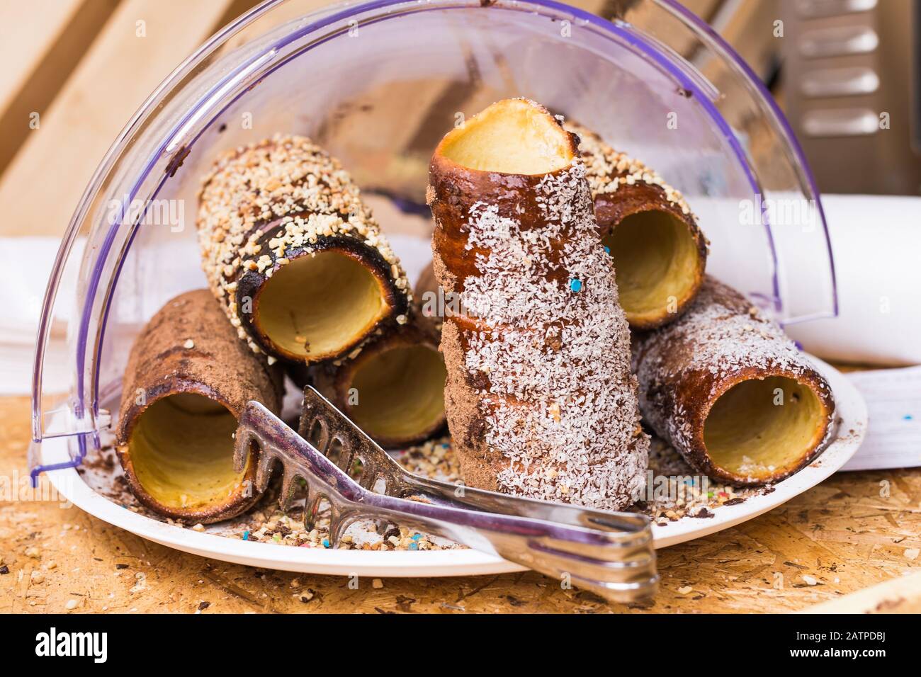 Traditional czech Trdelnik on a showcase in Prague shop Stock Photo - Alamy