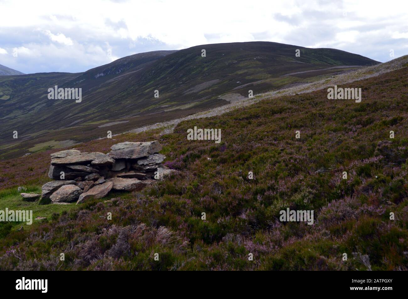 Cairn of rocks hi-res stock photography and images - Alamy