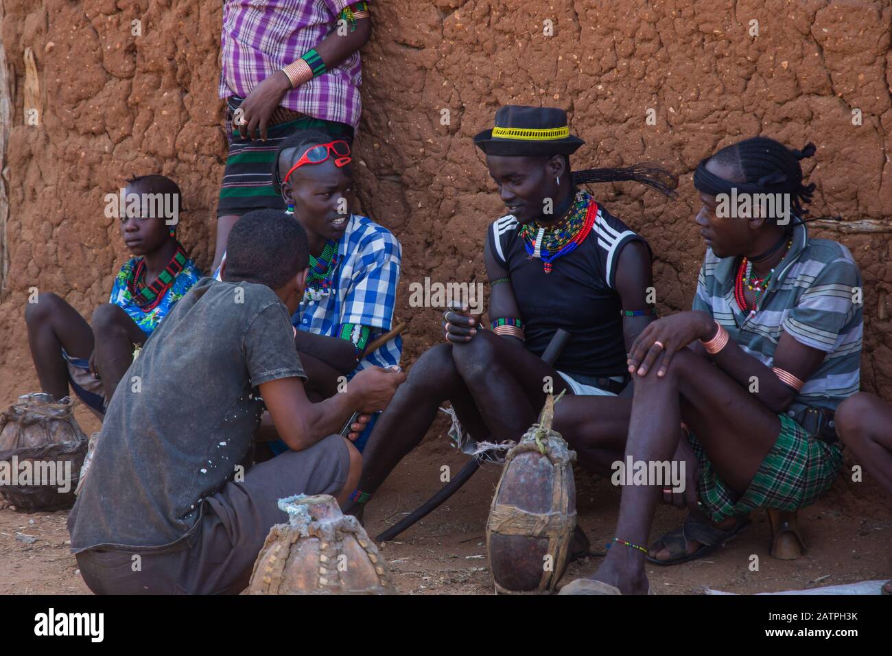 Turmi, Ethiopia - Nov 2018: Local market of Hamer tribe in Turmi ...