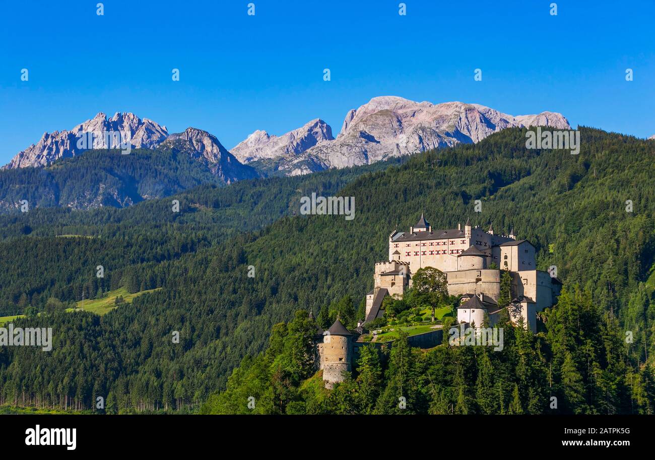 Hohenwerfen Castle with view to the Hochkoenig, Werfen, Pongau ...