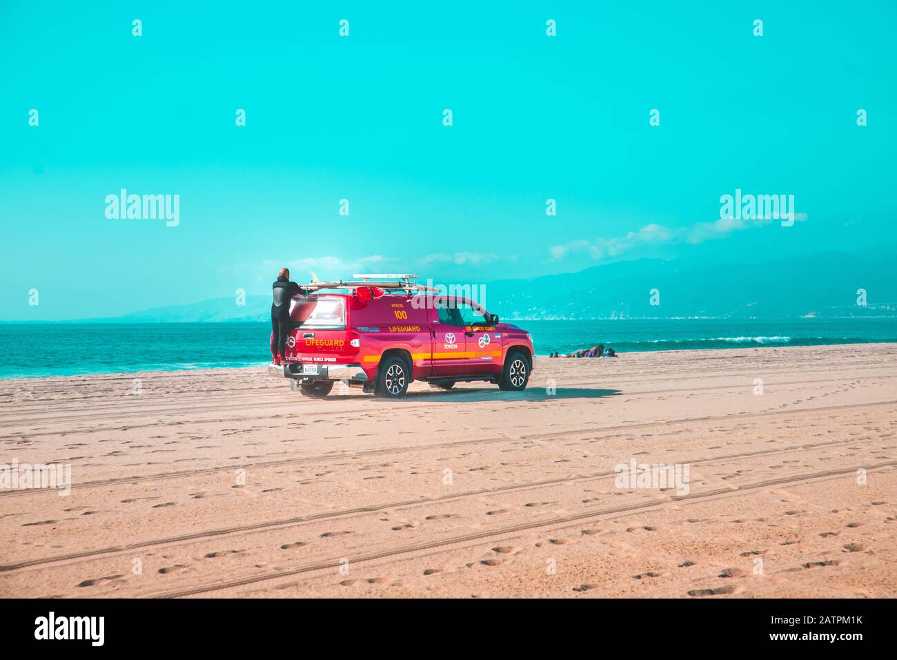 Life guard car beach venice hi-res stock photography and images - Alamy