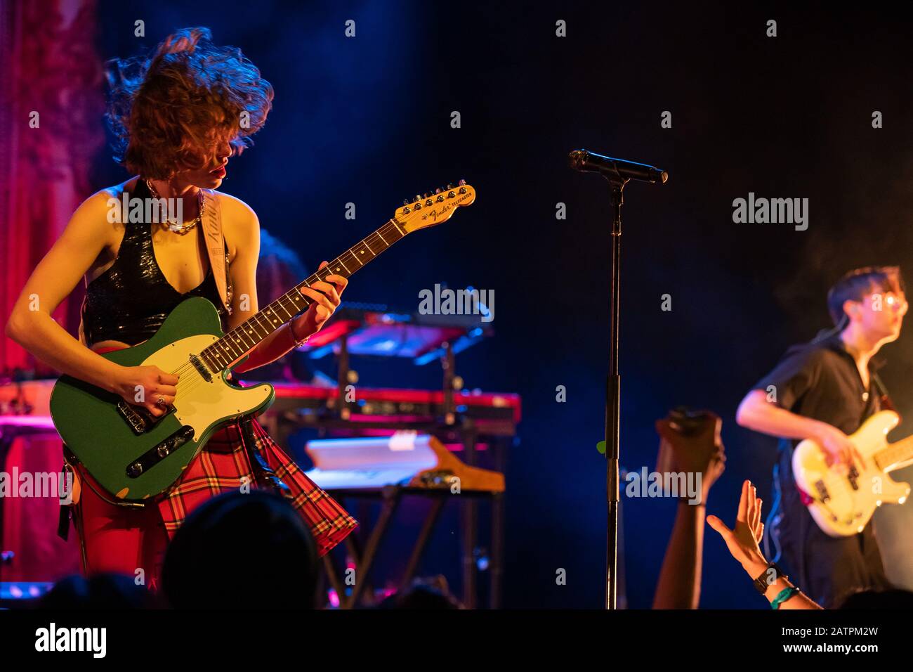 King sing hi-res stock photography and images - Alamy