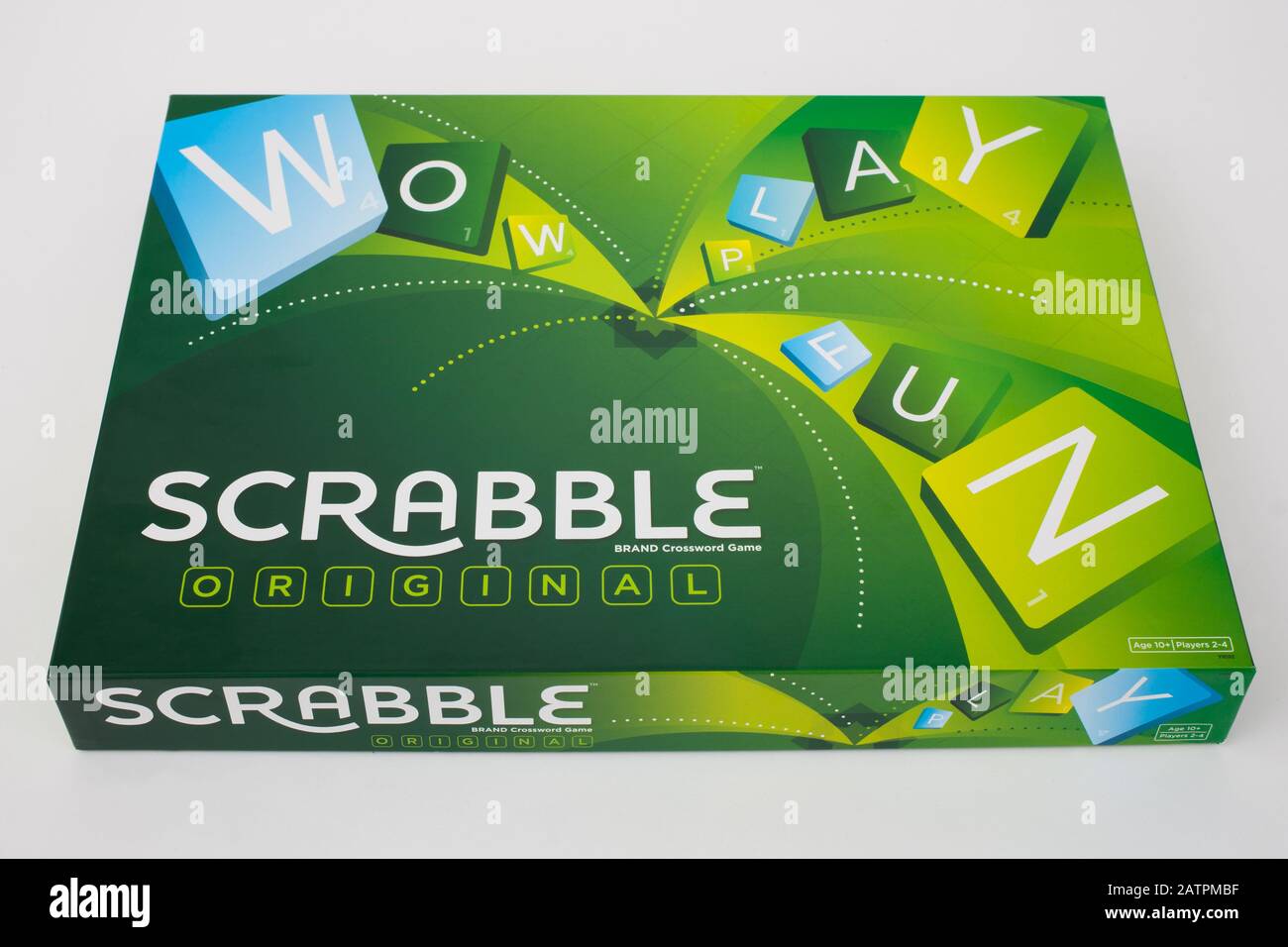 Scrabble board background hi-res stock photography and images - Alamy