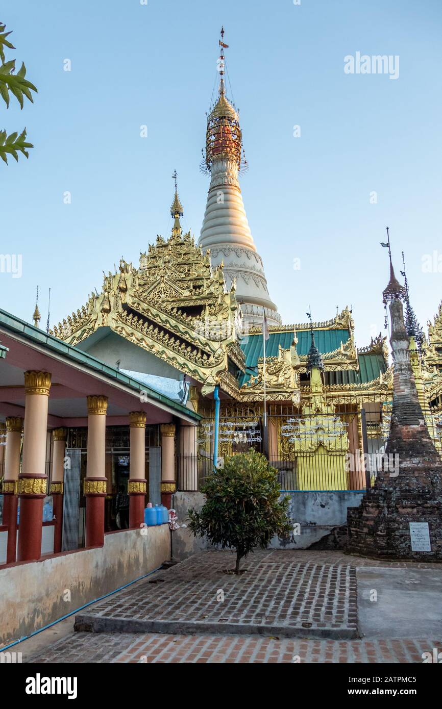 Stupas at Kakku Pagoda, Shan state, Myanmar Stock Photo - Alamy