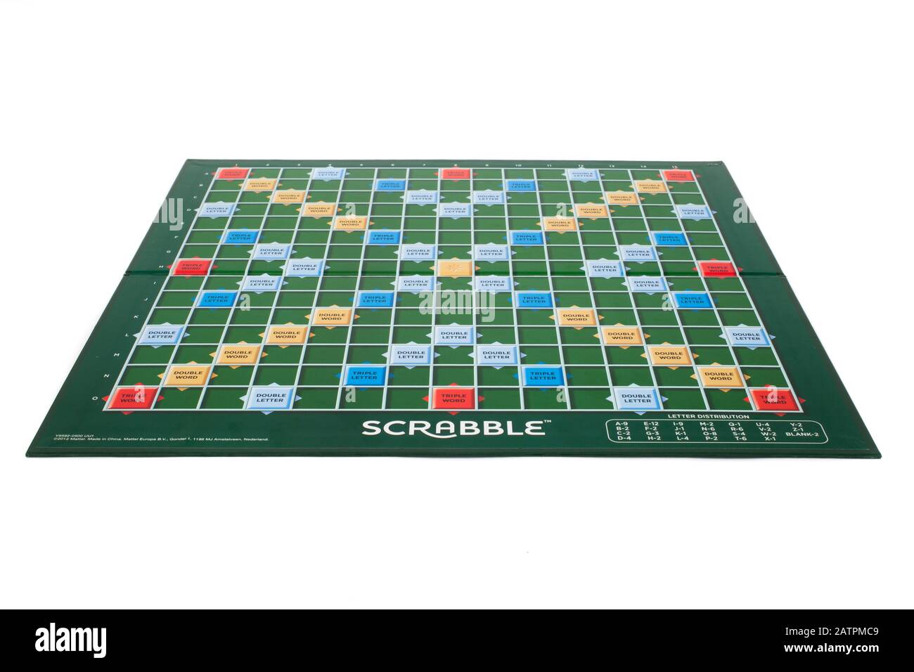 Scrabble board background hi-res stock photography and images - Alamy