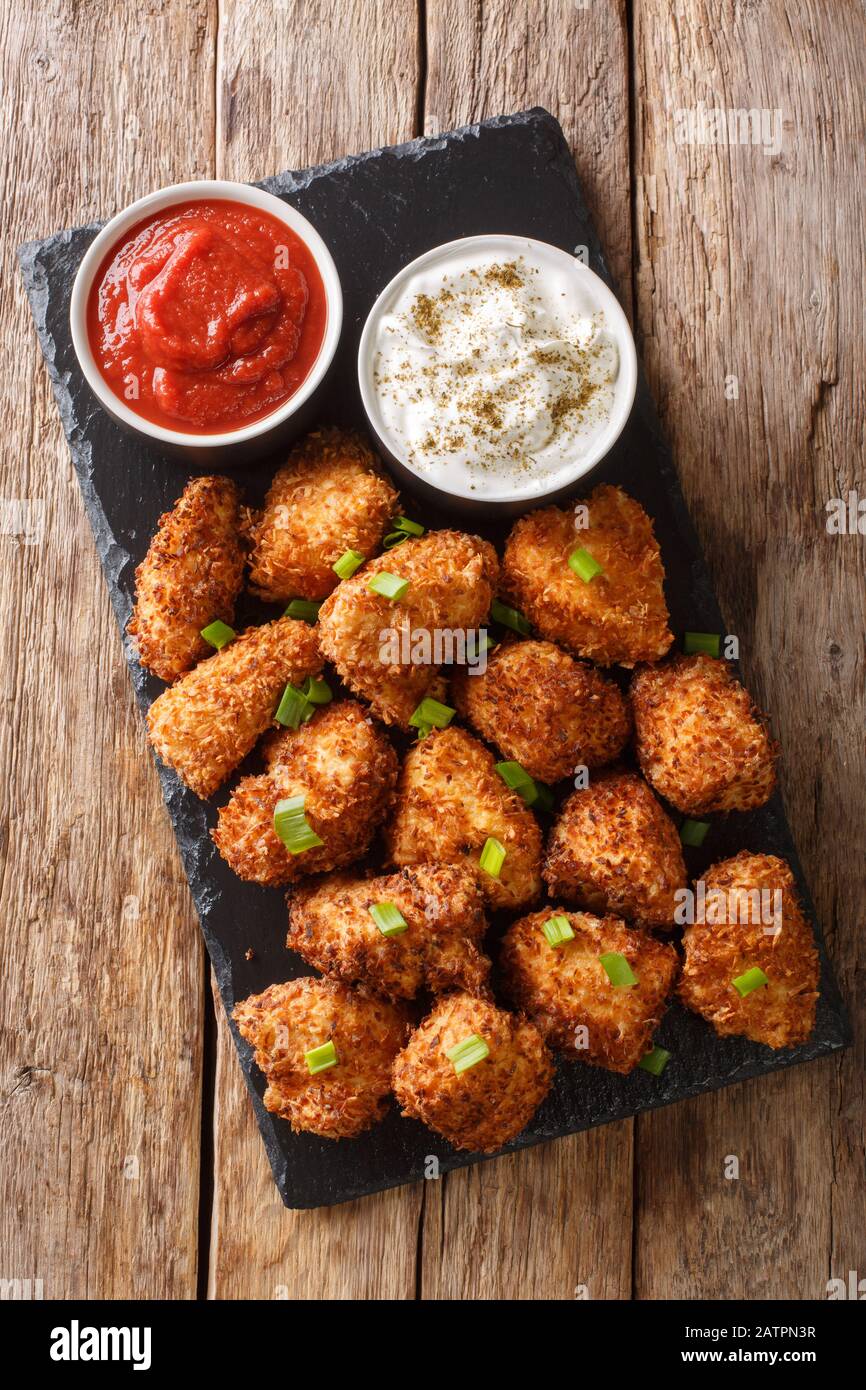 Breaded and frying hi-res stock photography and images - Alamy