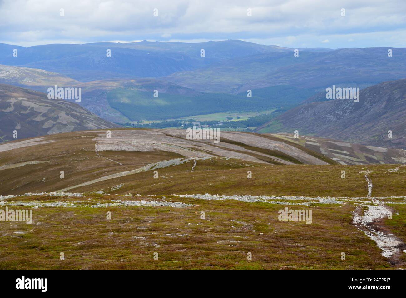Braemar and the Granite Tors on the Munros Beinn a' Bhuird and Ben Avon ...
