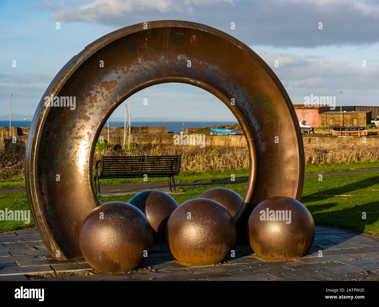 Cockenzie harbor hi-res stock photography and images - Alamy