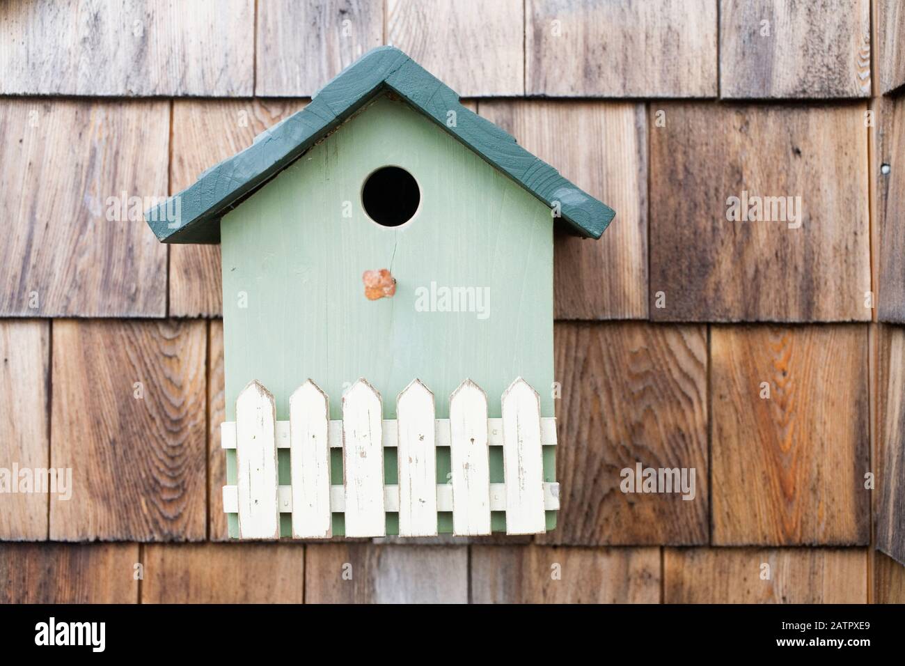 Bluebirds houses hi-res stock photography and images - Alamy