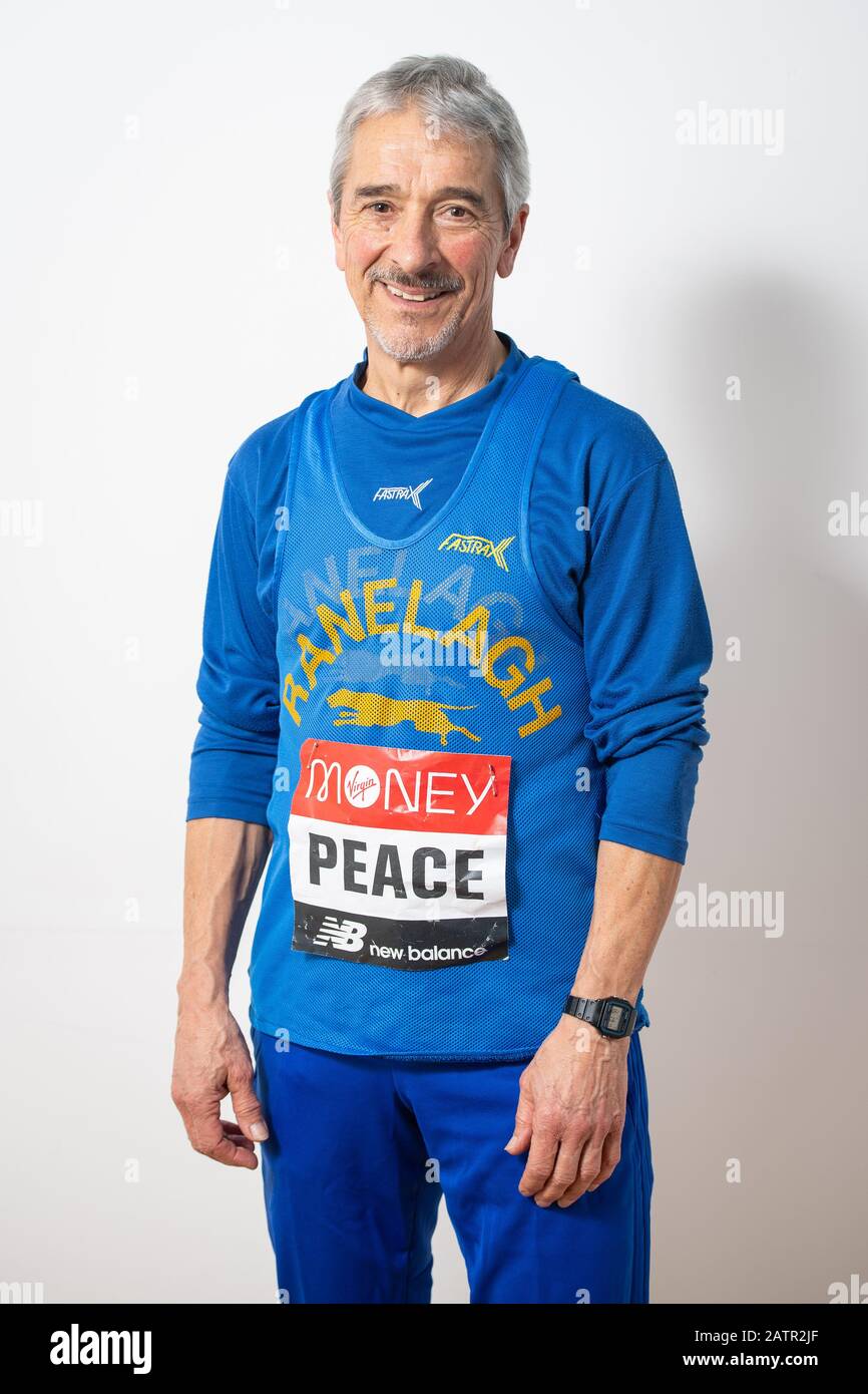 London marathon ever present mike peace hi-res stock photography and ...