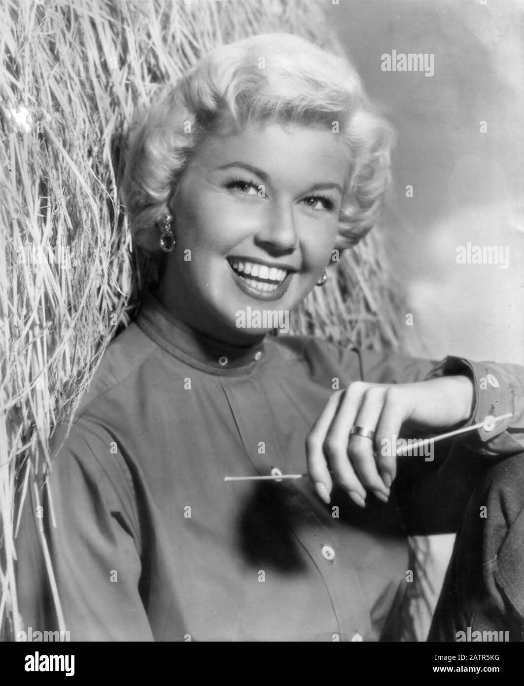 DORIS DAY (1922-2019) American film actress, singer and animal welfare ...