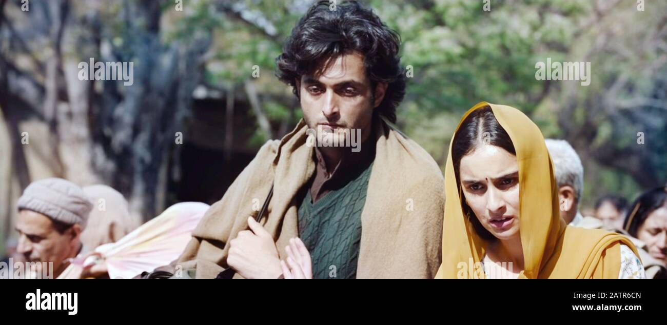 SHIKARA, from left: Aadil Khan, Sadia, 2020. TM & copyright © Fox STAR Studios. All rights ...