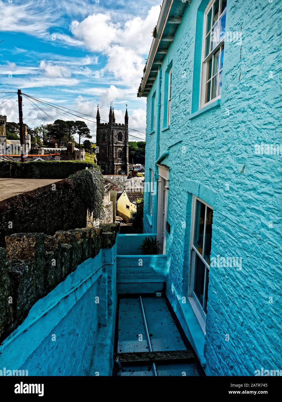 Tower place house fowey cornwall hi-res stock photography and images ...
