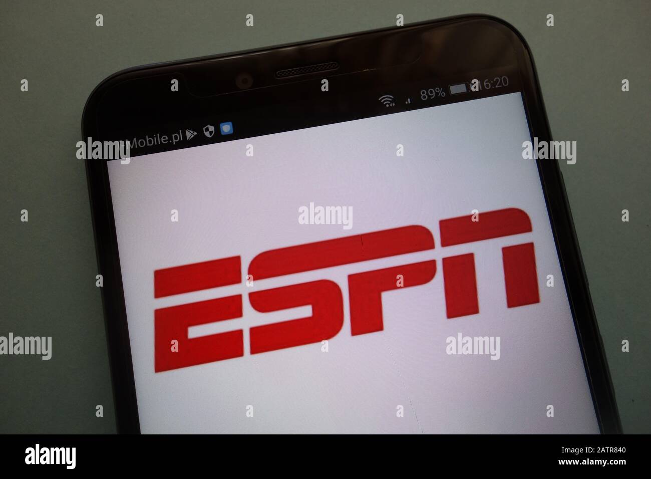 Nfl logo phone hi-res stock photography and images - Alamy