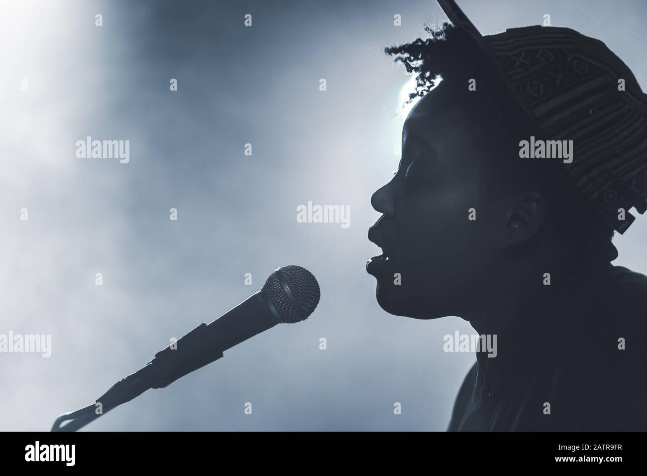 Tawiah singer hi-res stock photography and images - Alamy