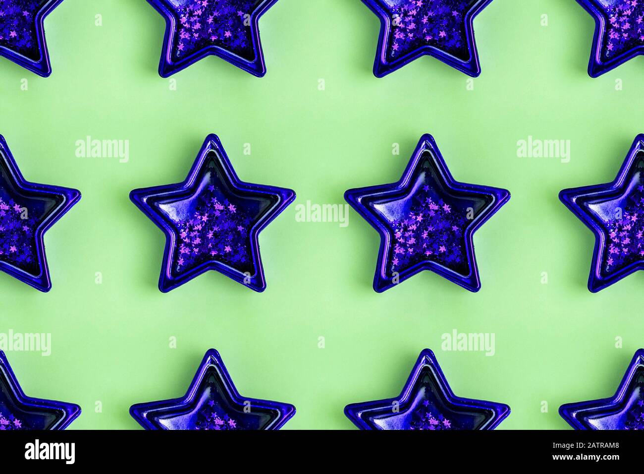 Green star pattern hi-res stock photography and images - Alamy