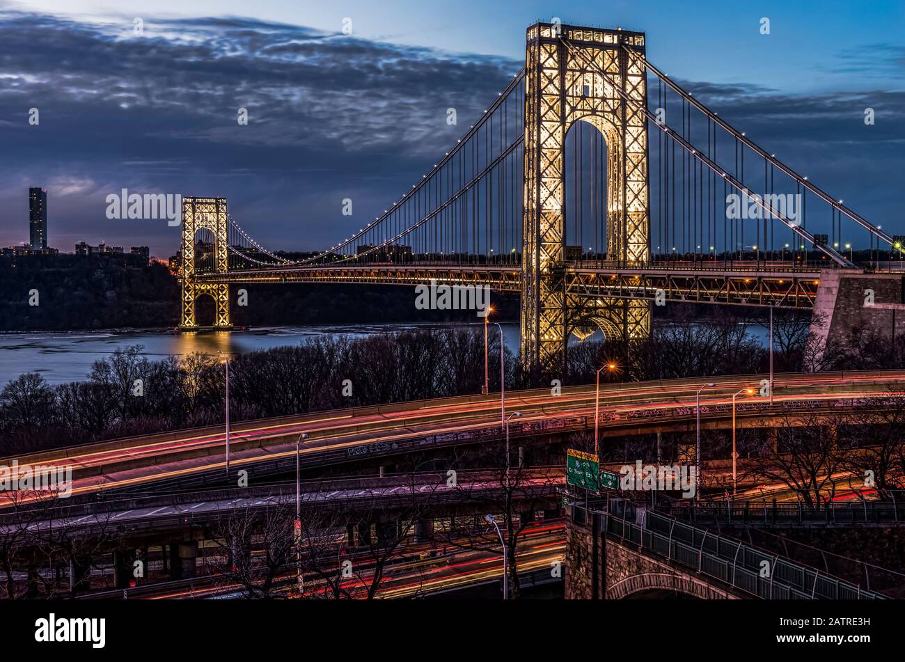 Apple martin hi-res stock photography and images - Alamy