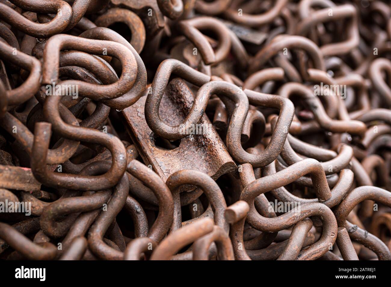 Metal clips hi-res stock photography and images - Alamy