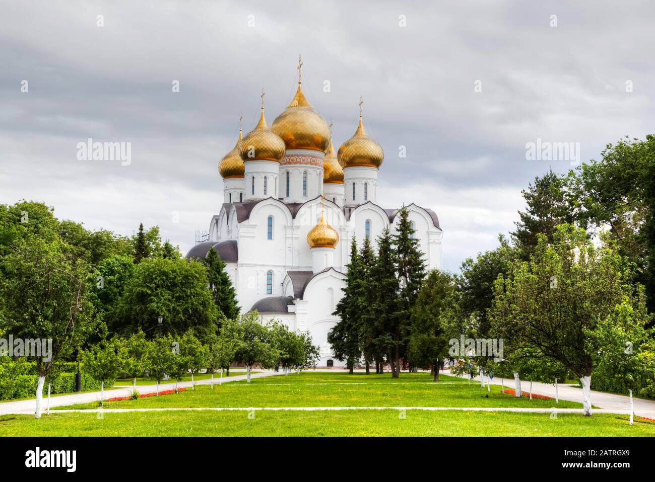 Onion dome house hi-res stock photography and images - Alamy