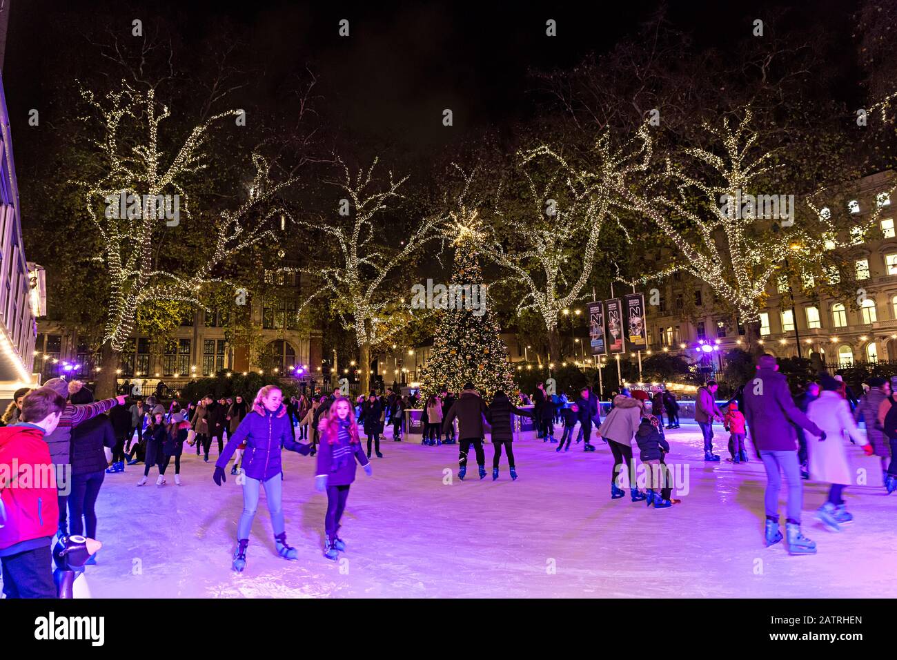 London ice skating hi-res stock photography and images - Alamy