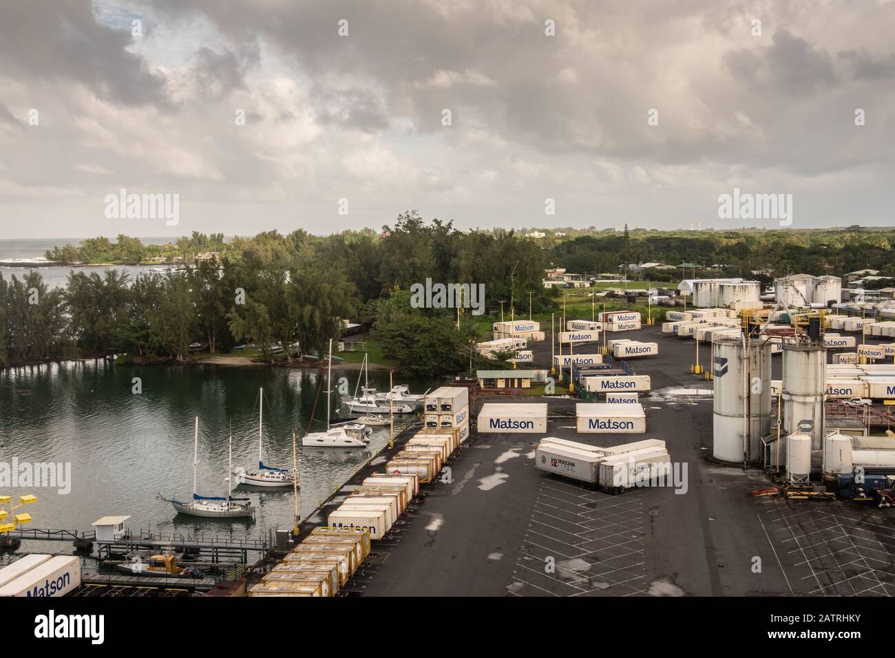 White fuel tanks hi-res stock photography and images - Alamy
