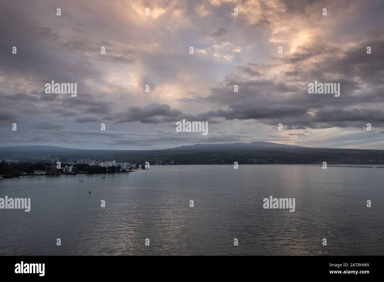 Volcano town hawaii hi-res stock photography and images - Alamy