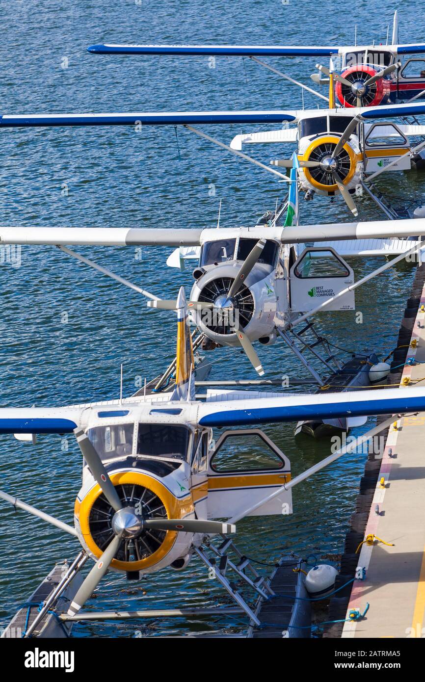 VANCOUVER, CANADA – JUNE 18 2013: Seaplanes on the waterfront Vancouver ...