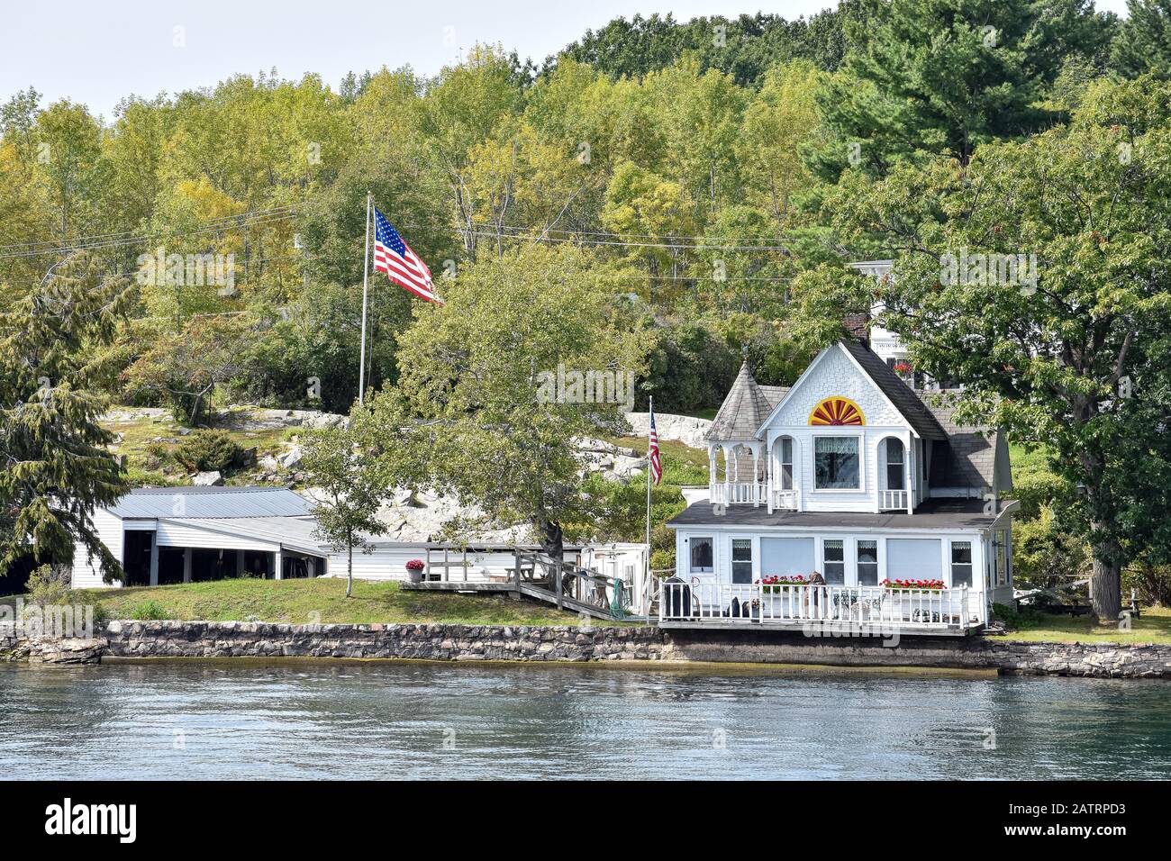 Lakeside buildings building hi-res stock photography and images - Alamy