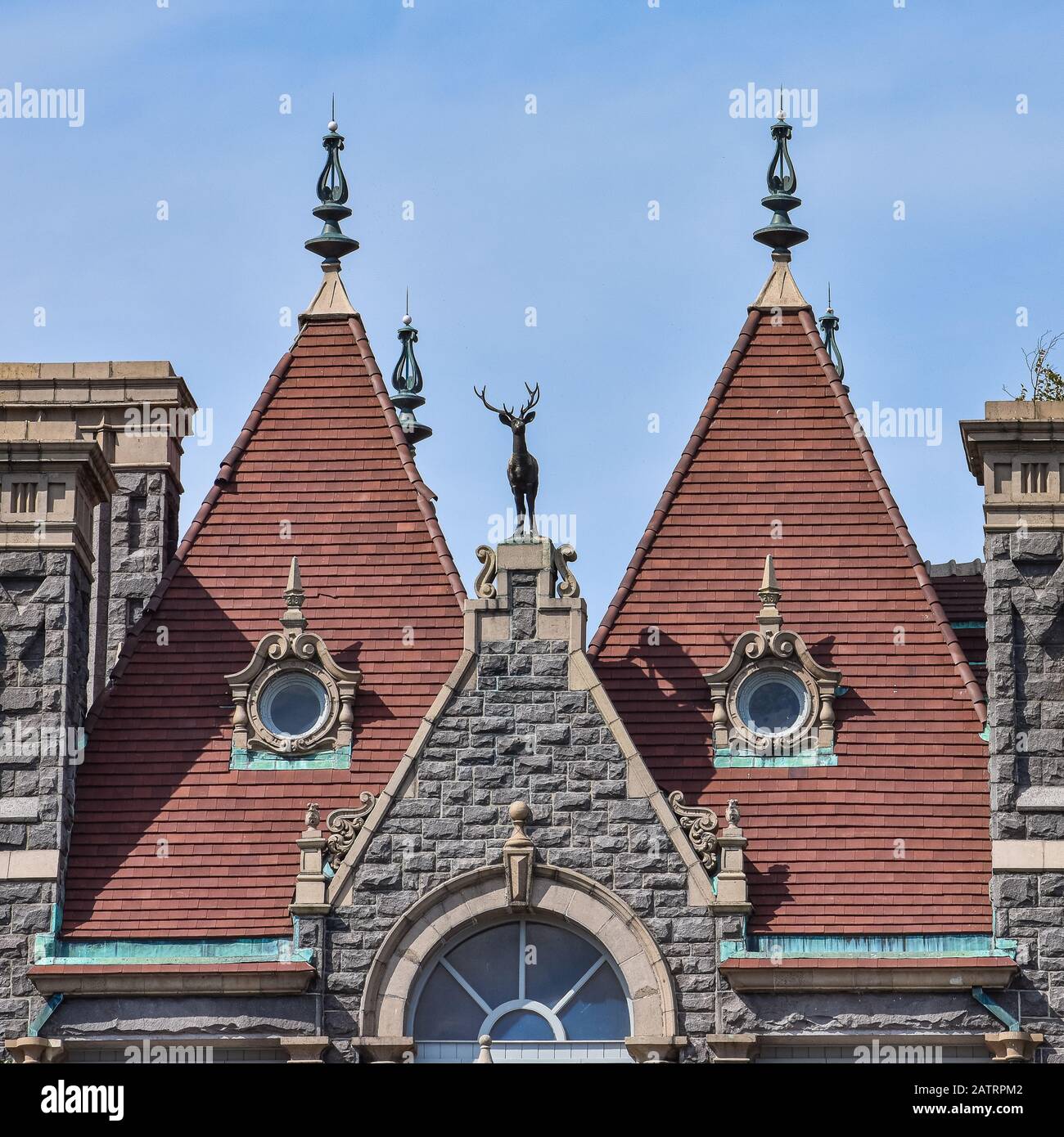 Contemporary red brick architecture hi-res stock photography and images ...