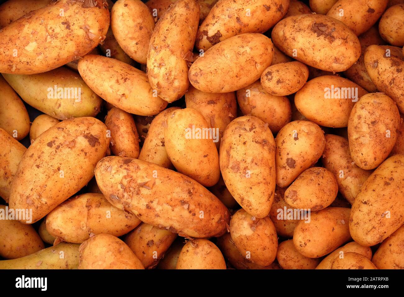 Market potatoes group vegetable hi-res stock photography and images - Alamy