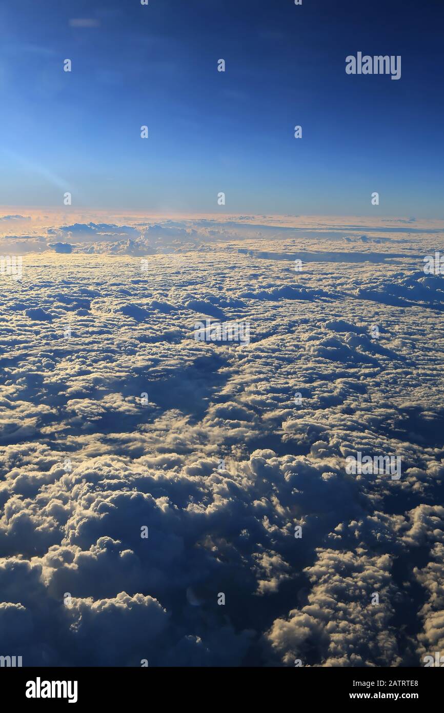 Window seat, a flight in the sunset Stock Photo - Alamy