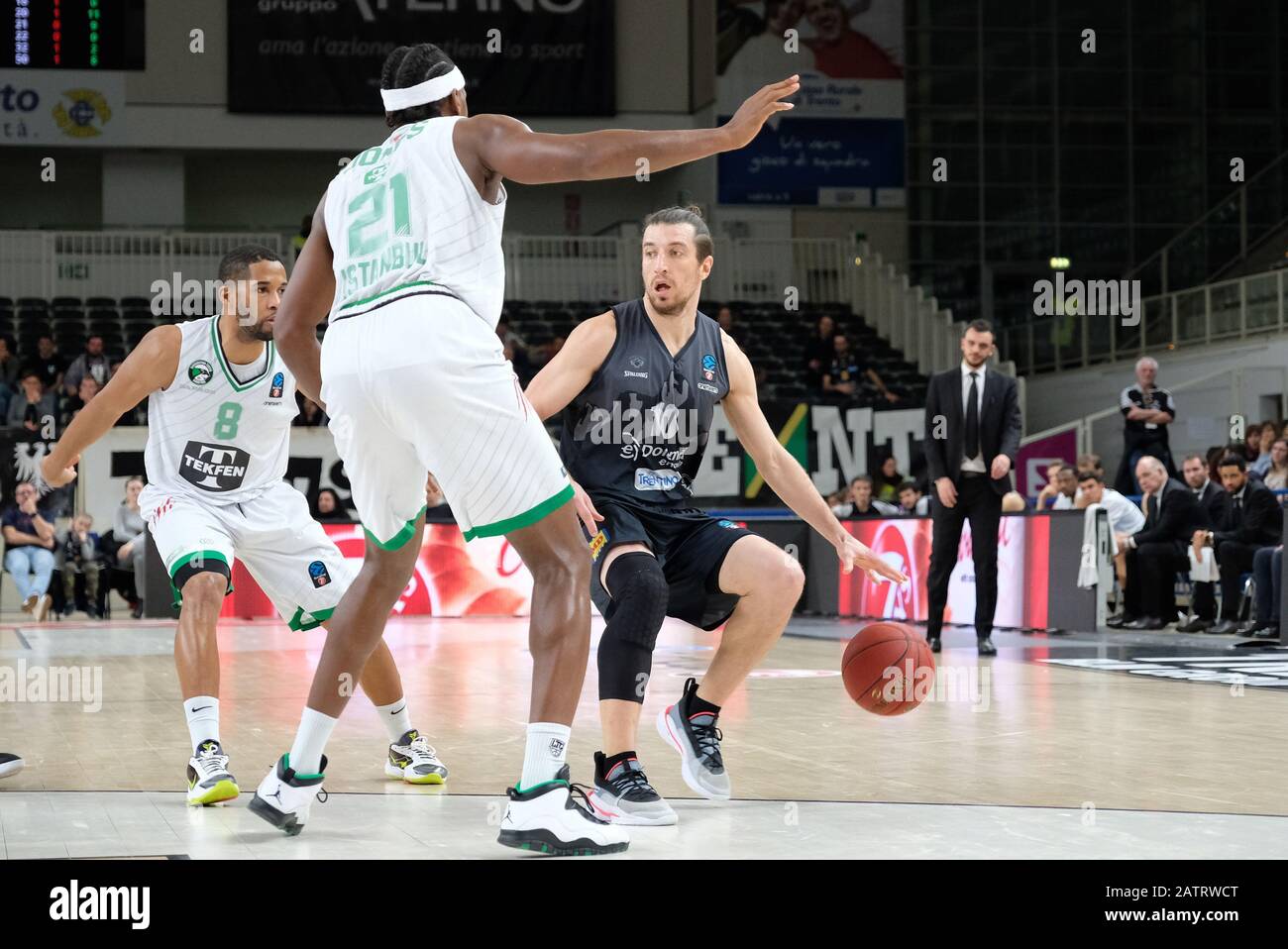 Toto forray 10 dolomiti energia trentino hi-res stock photography and ...