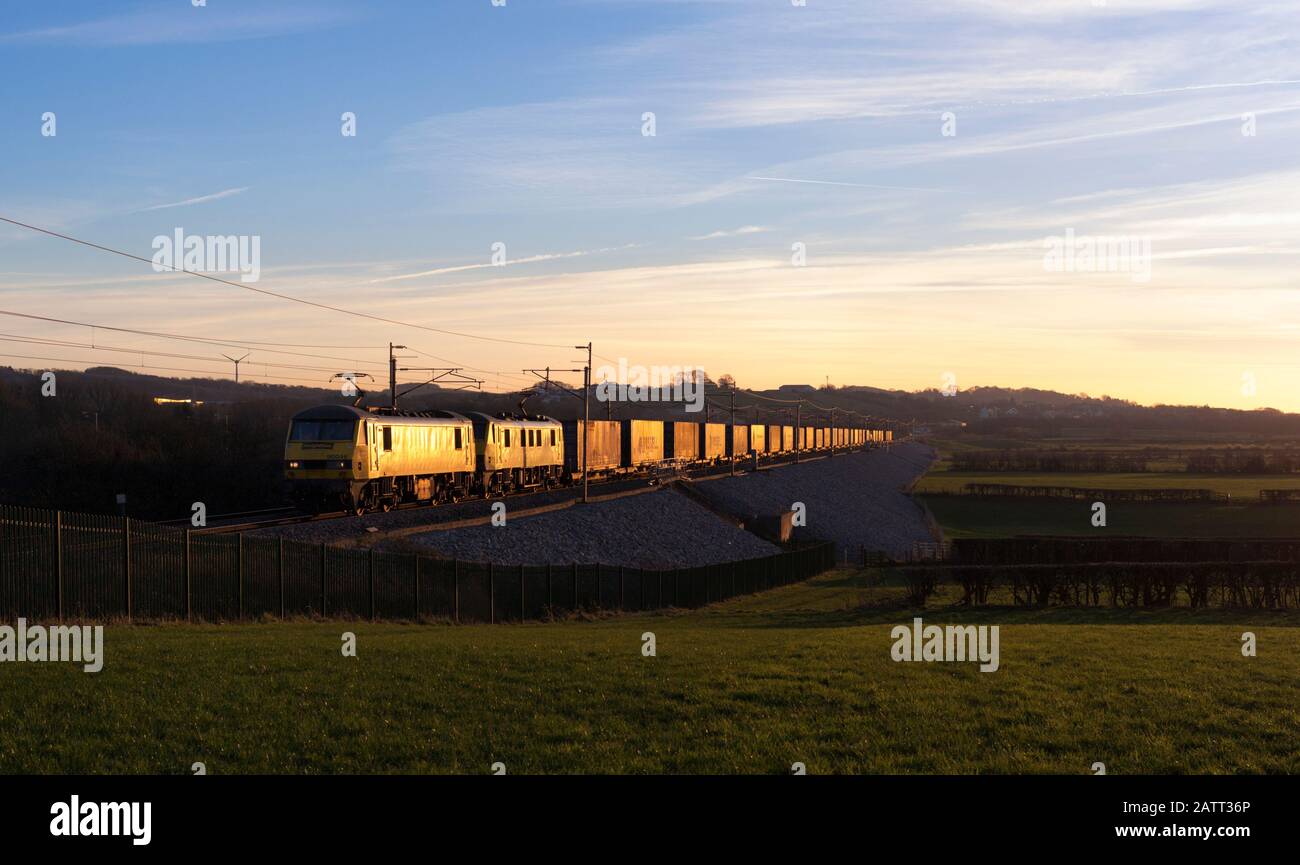 Freightliner intermodal class 90 freight train hi-res stock photography ...