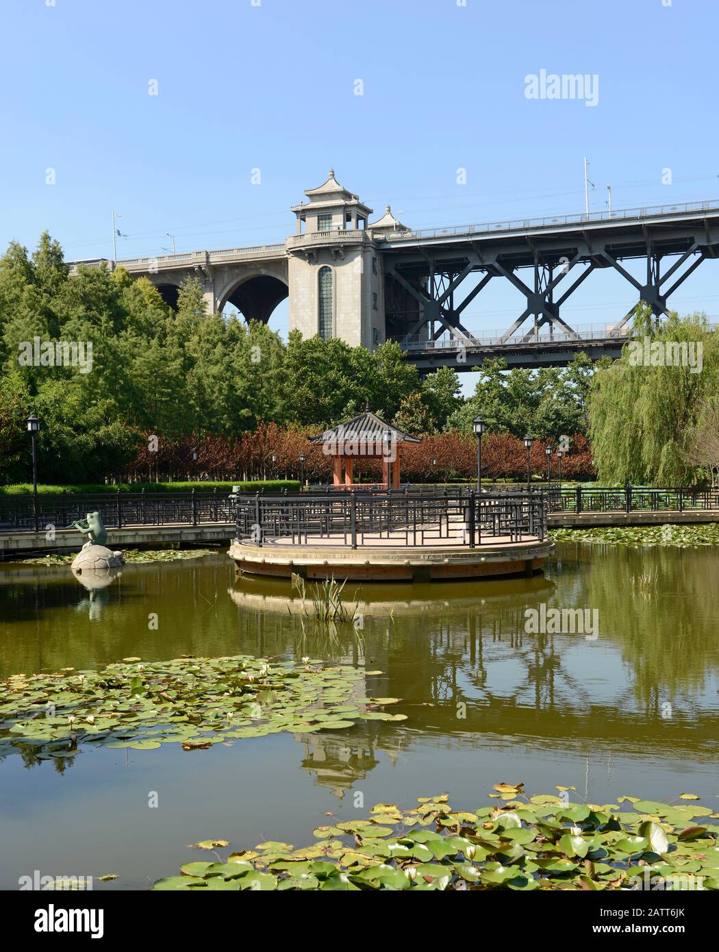 First Yangtse river bridge, Hanyang, Wuhan, China, seen from a ...