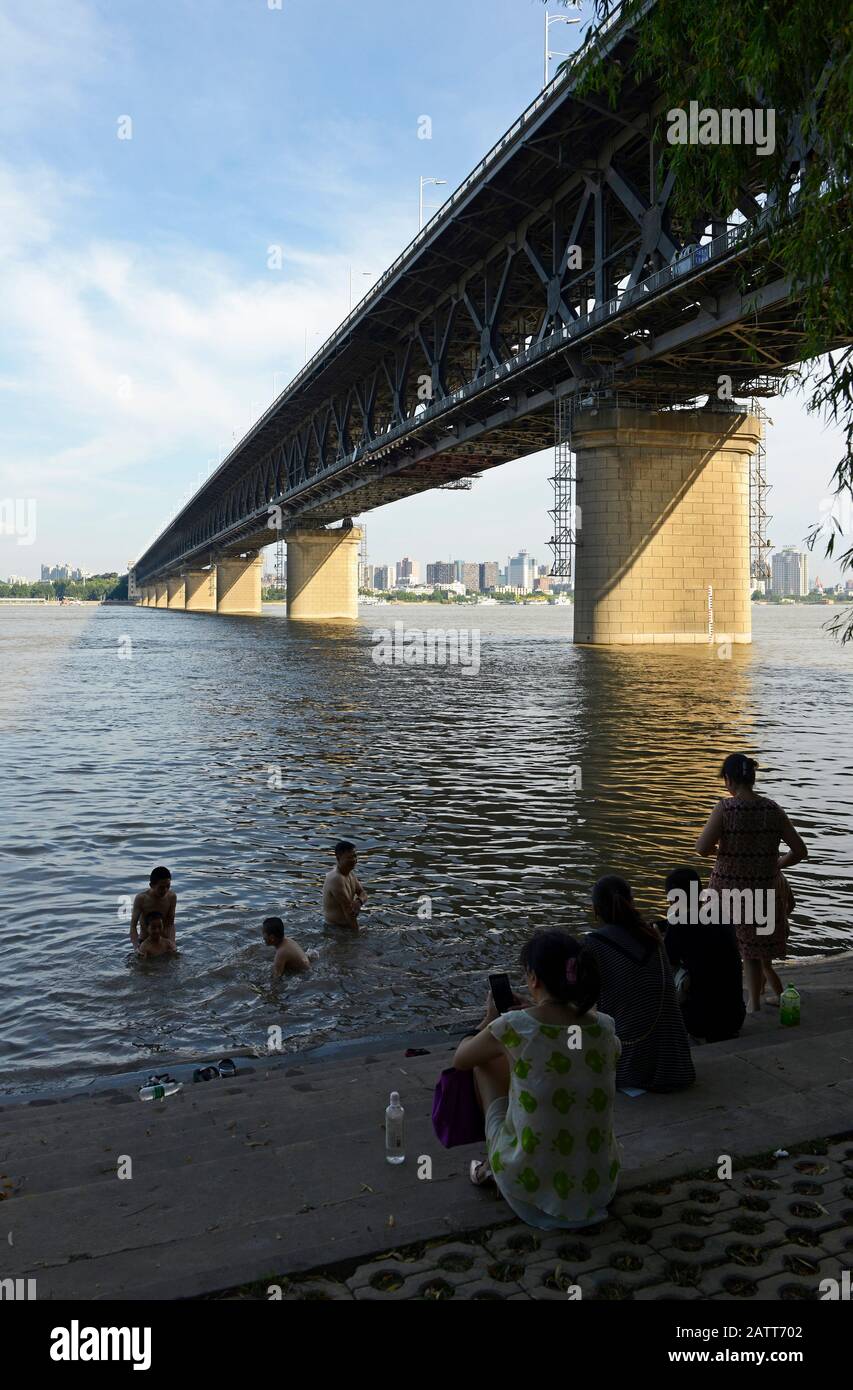 Riverside bathing and swimming below the first Yangtse bridge, Hanyang ...