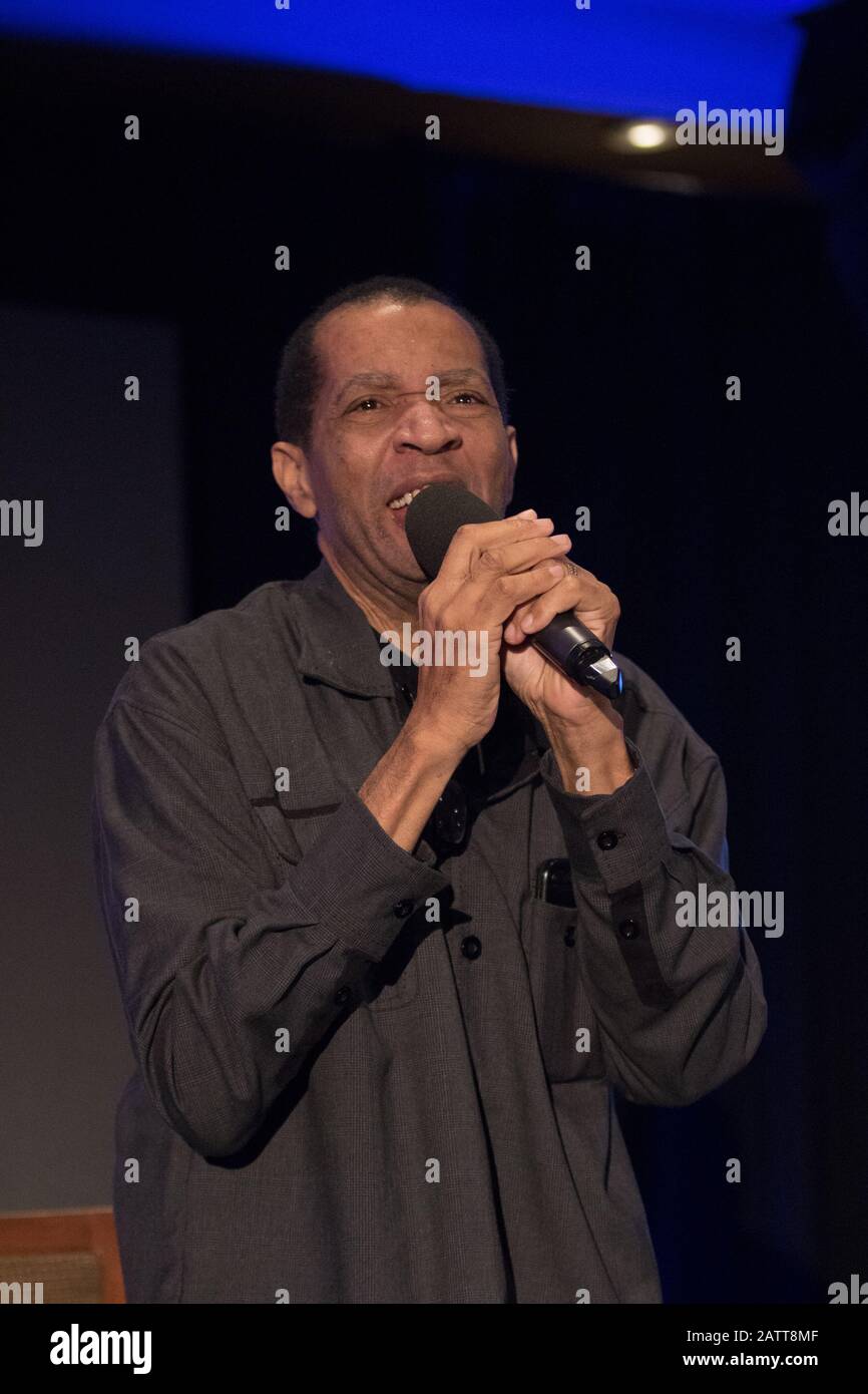 Sheldon reynolds hi-res stock photography and images - Alamy