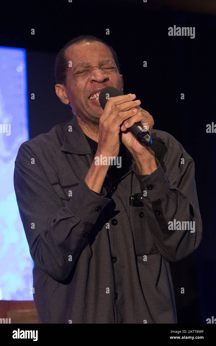 Sheldon reynolds hi-res stock photography and images - Alamy