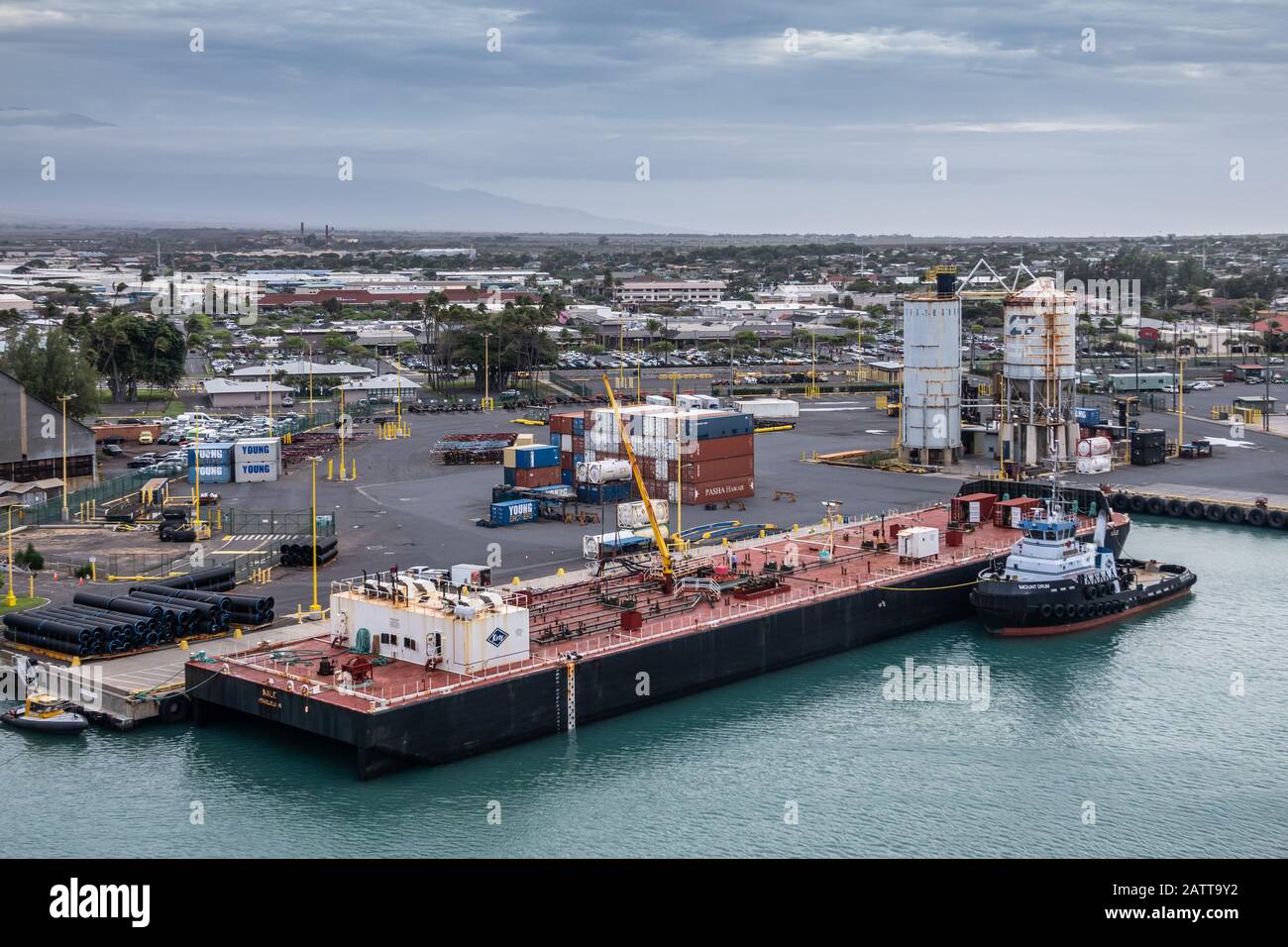 Double hull ship hi-res stock photography and images - Alamy