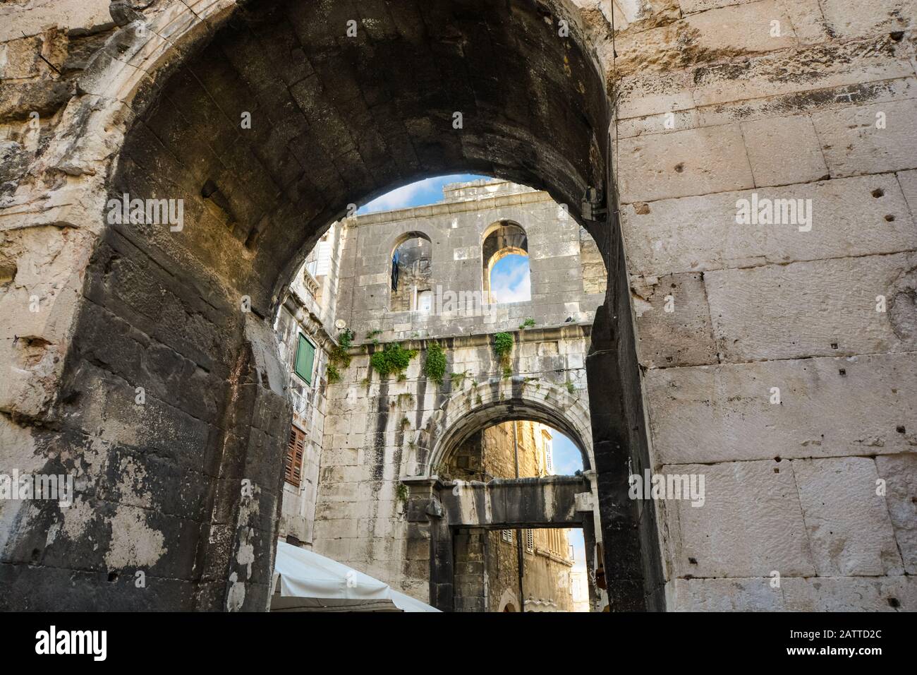 Inside the Golden Gate or "the northern gate", one of the four ...
