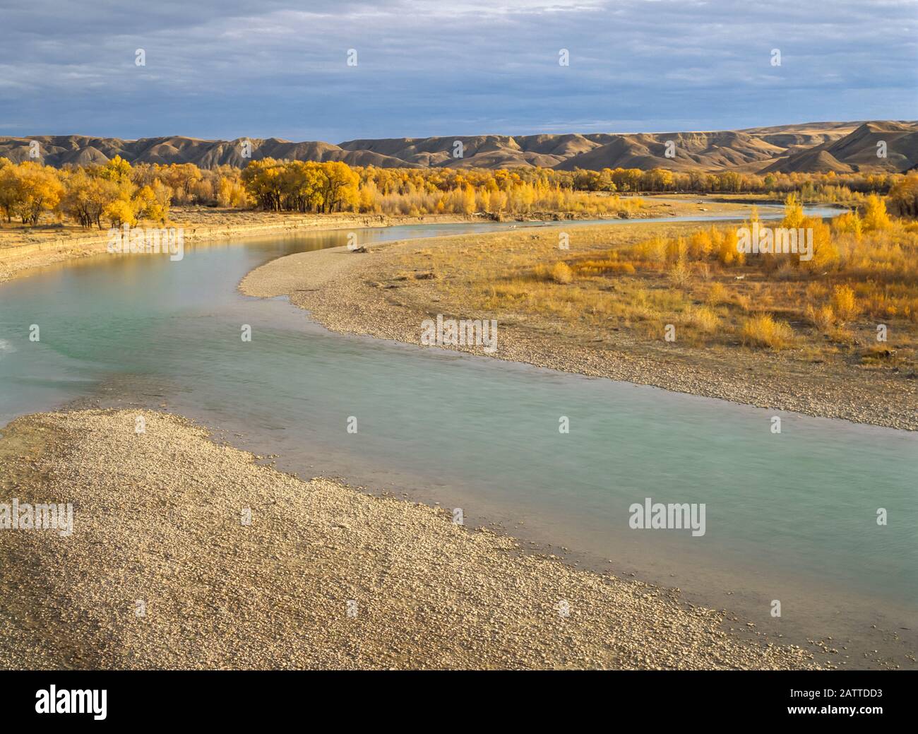 fall colors along the marias river near shelby, montana Stock Photo - Alamy