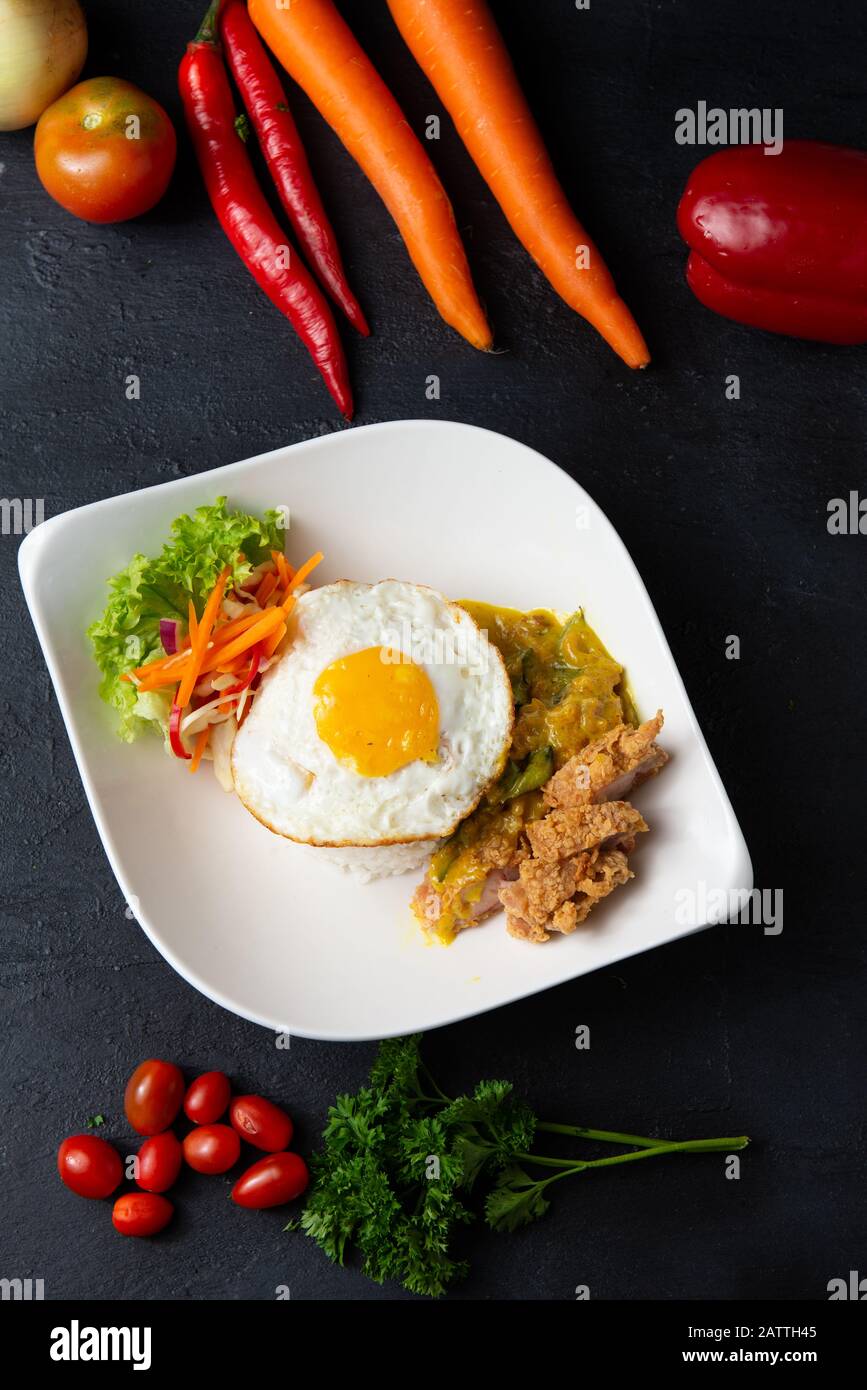 japanese karaage chicken rice with curry Stock Photo - Alamy