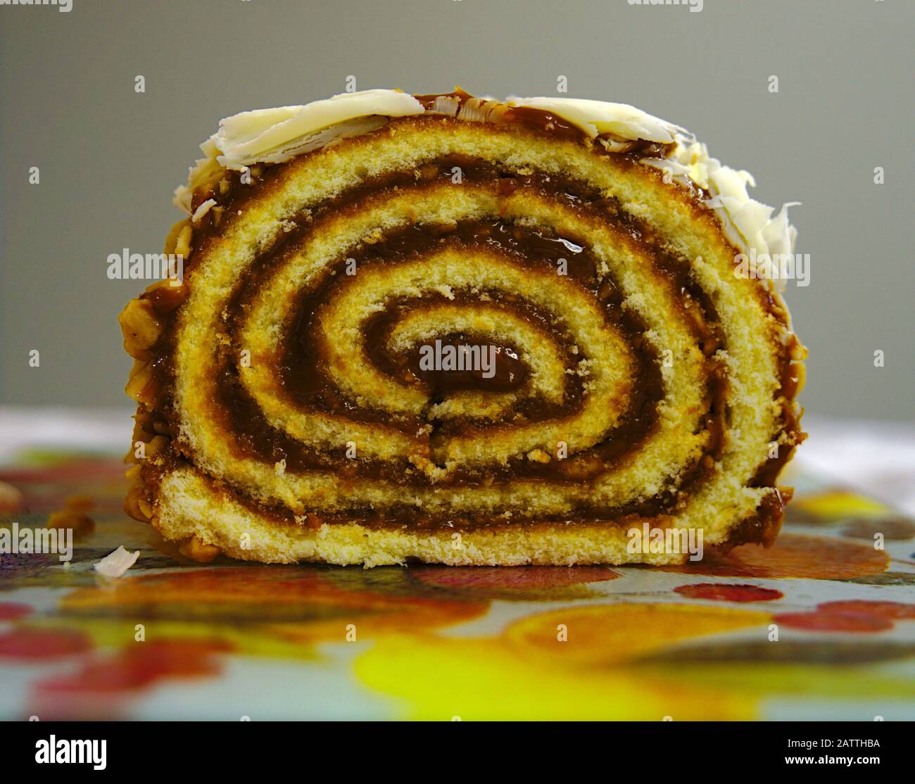 Cutted cake hi-res stock photography and images - Alamy