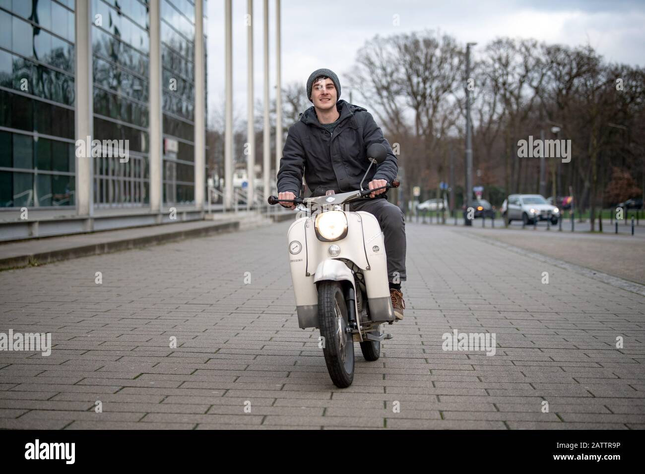 Bremen, Germany. 30th Jan, 2020. Martin Klein rides his Schwalbe, a ...