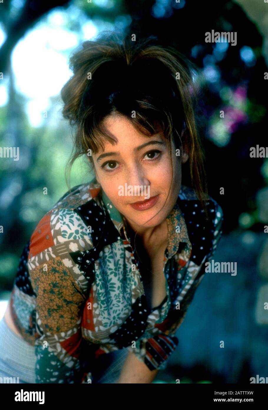 Barry lewis 1995 hi-res stock photography and images - Alamy