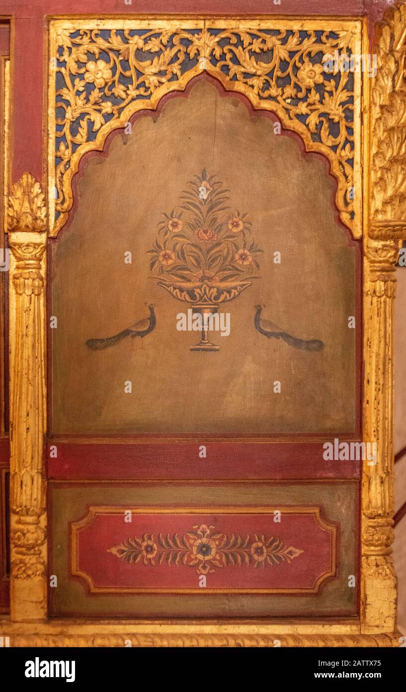 Palanquin history hi-res stock photography and images - Alamy