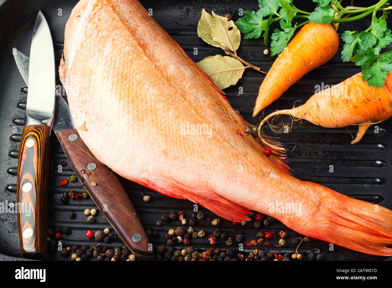 Red perch fillet hi-res stock photography and images - Alamy