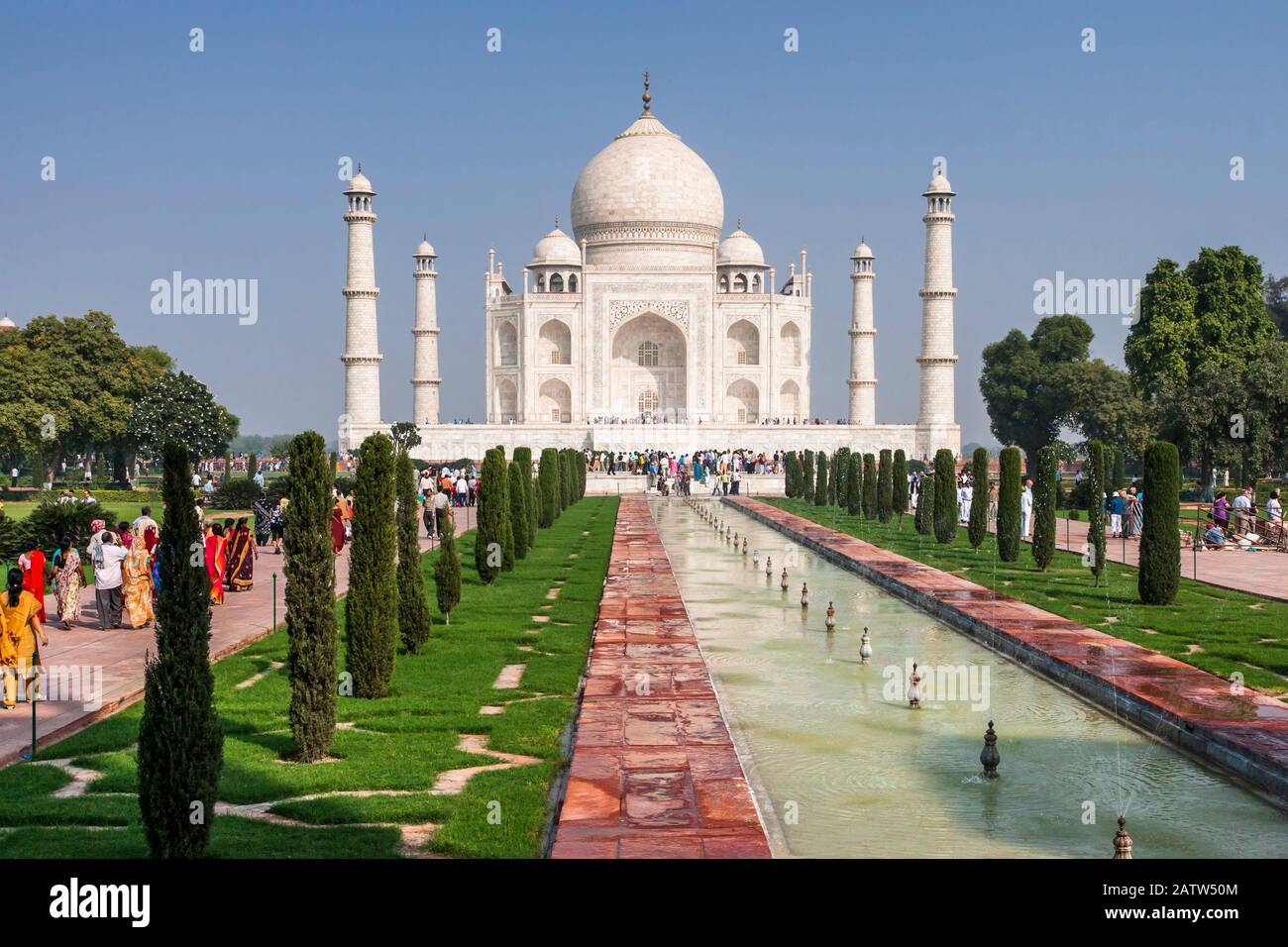 Taj Mahal, white marble mausoleum, built by Shah Jahan, Indian Mughal ...