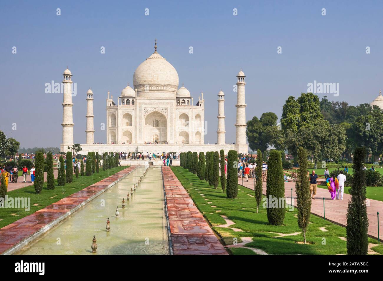 Taj Mahal, white marble mausoleum, built by Shah Jahan, Indian Mughal ...