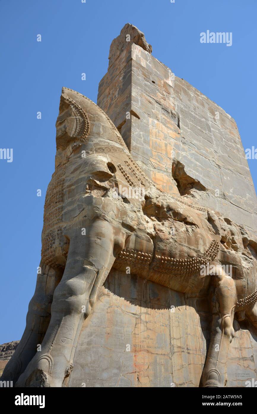 Partial view of the Gate of All Nations, the entrance to Persepolis ...