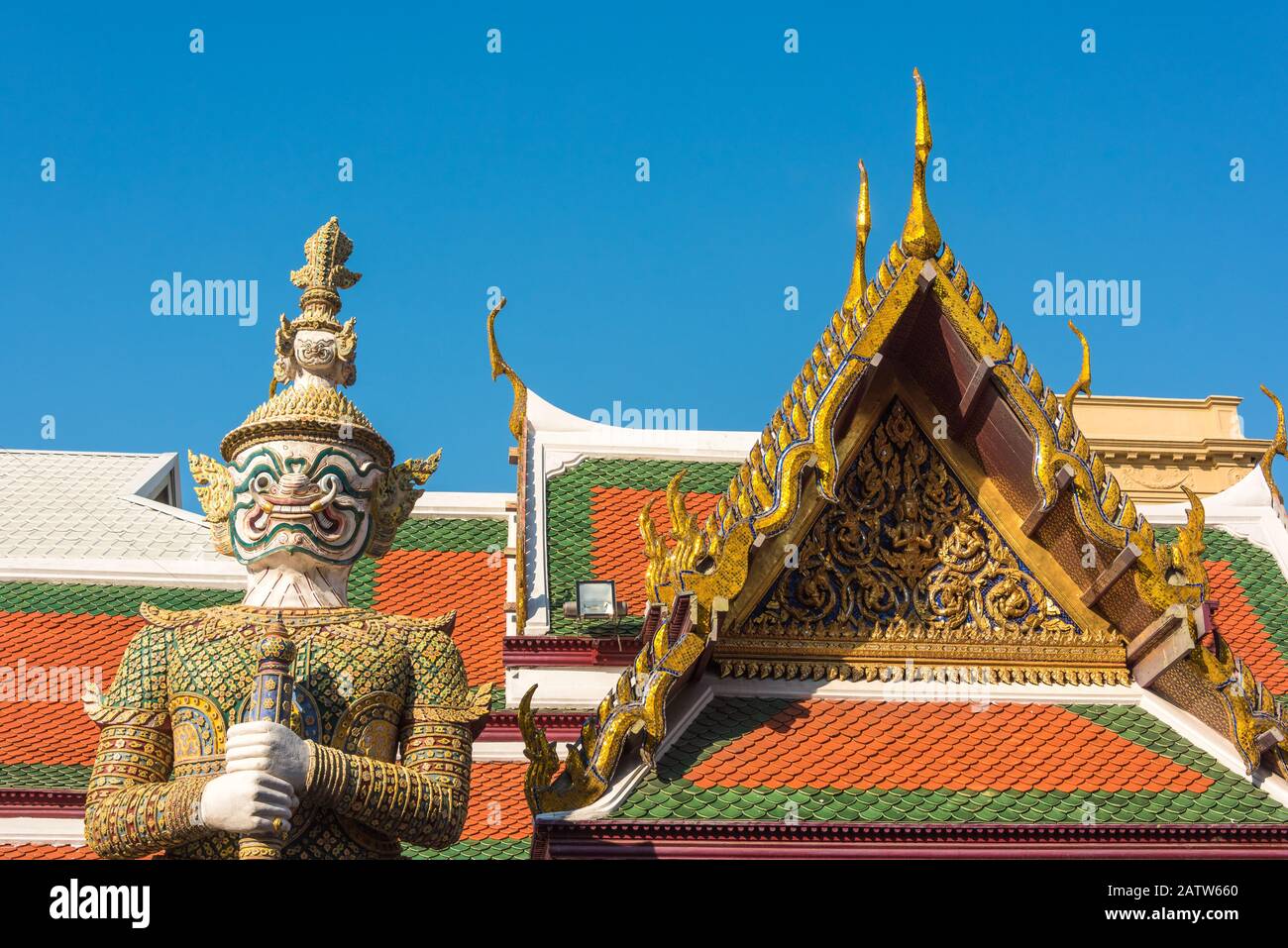 Warrior statue with decorated roof on the background. Architecture ...